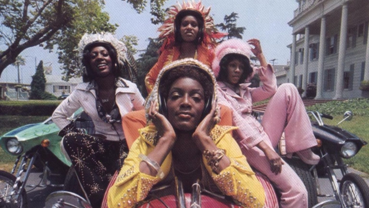 15 Overlooked Films of the 1970s - movie nights and sleepovers